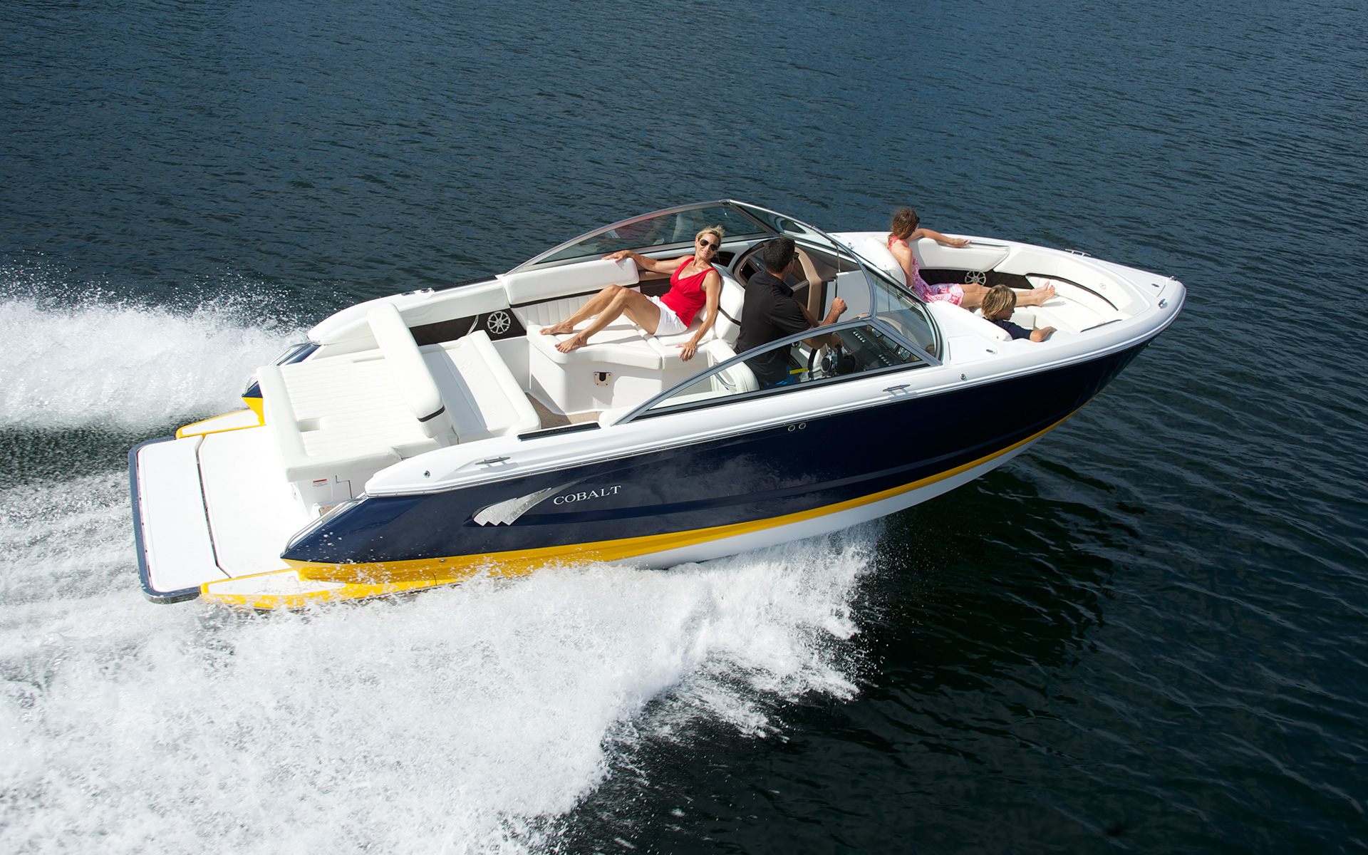 Cobalt A25 - Cobalt Boats France